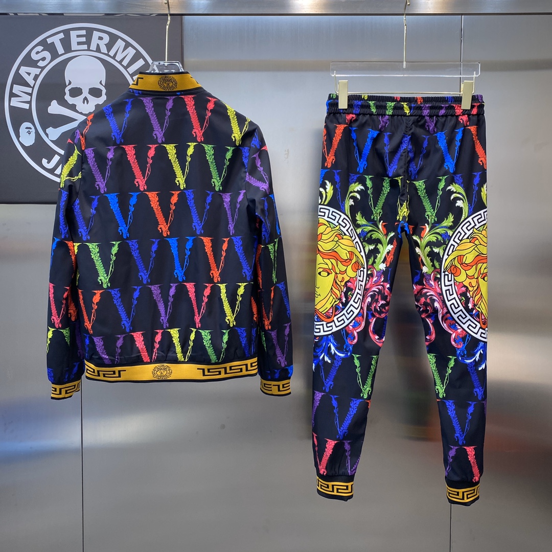 Cheap Versace Tracksuits Long Sleeved For Men #885961 Replica Wholesale ...