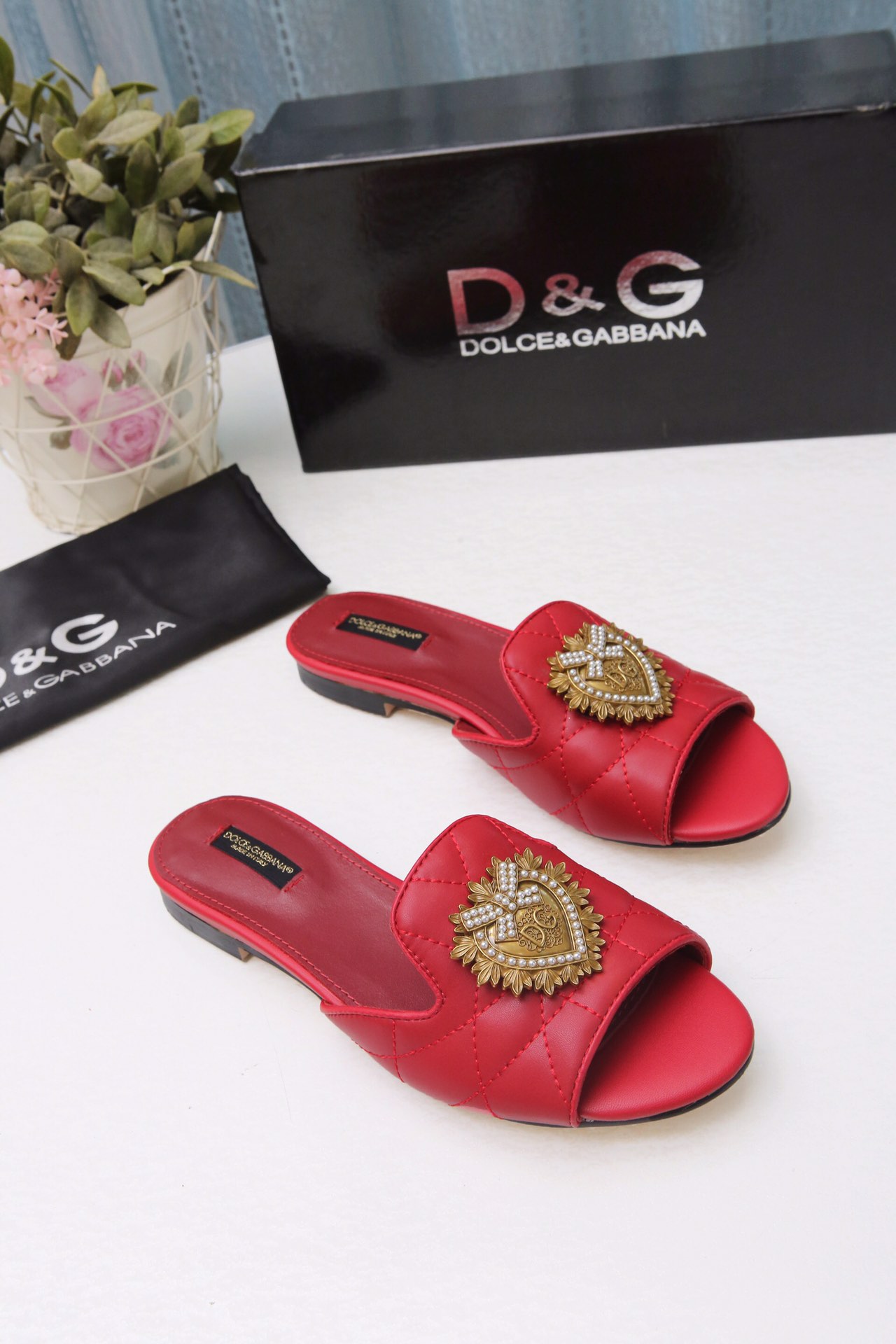 Cheap Dolce & Gabbana D&G Slippers For Women #941777 Replica Wholesale ...