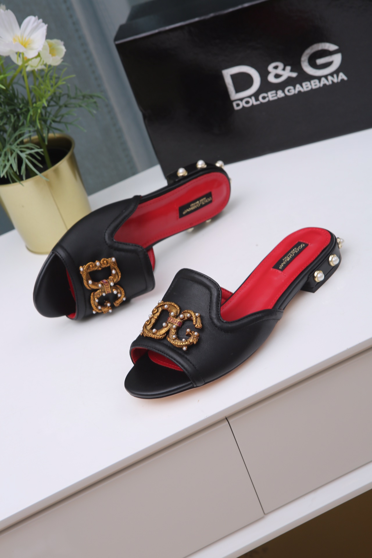 Cheap Dolce & Gabbana D&G Slippers For Women #1005478 Replica Wholesale ...